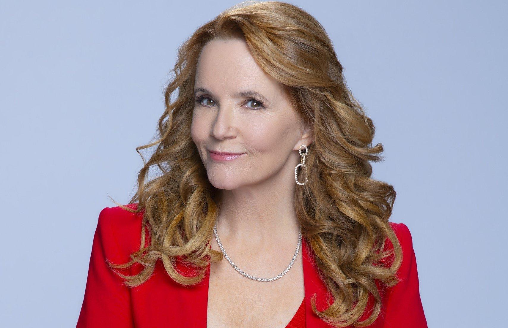 Leah Thompson's Spencer Sister's Finale - .....Gary Rivers